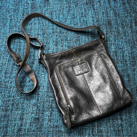 Fossil | Bags | Fossil Purse Black Brown Leather Crosstown Organizer ...